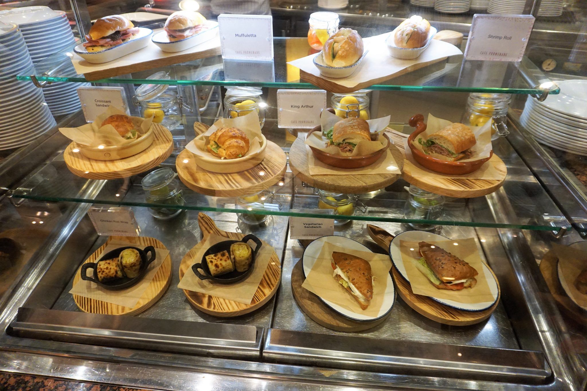 Navigator of the Seas Restaurant Guide - EatSleepCruise.com