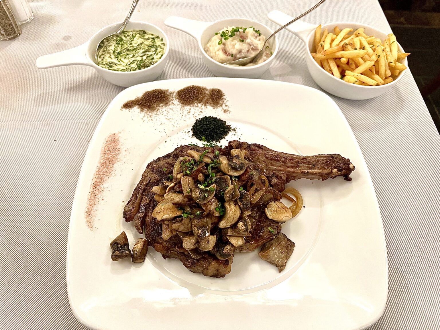 Discovery Princess Restaurant Guide With Menus - Eat Sleep Cruise