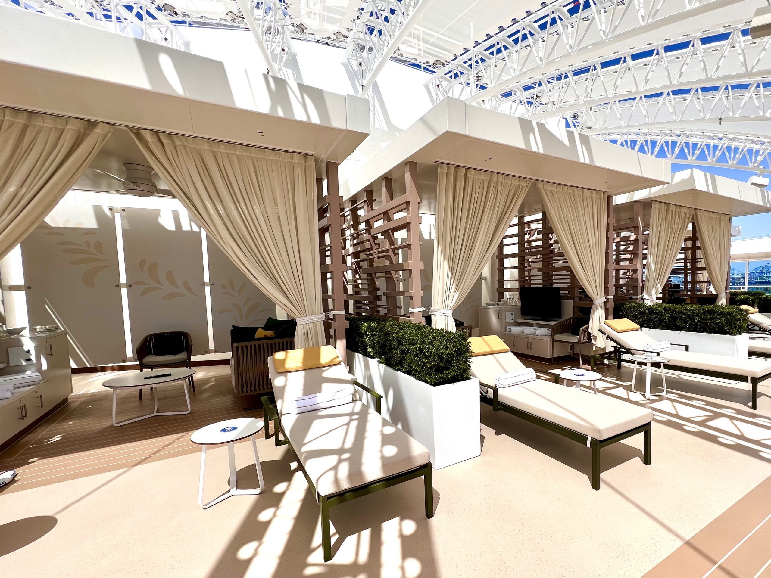 Discovery Princess Inaugural Cruise Review - Eat Sleep Cruise