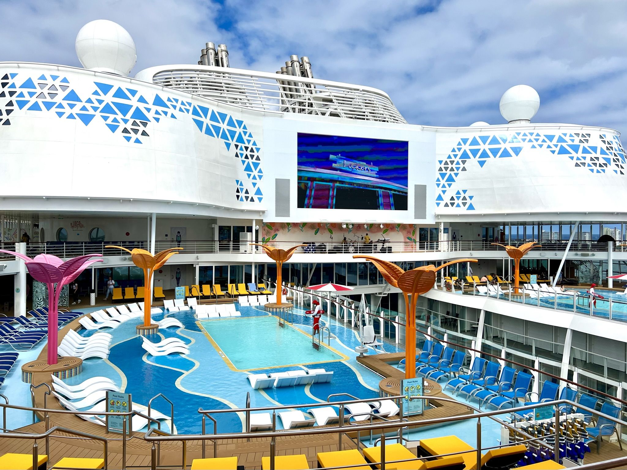 Best Things to Do on Wonder of the Seas - Eat Sleep Cruise