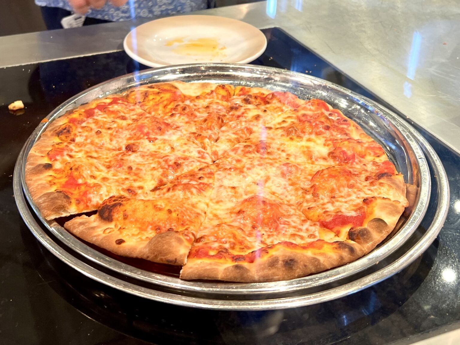 Mariner of the Seas Restaurant Guide with Menus - Eat Sleep Cruise