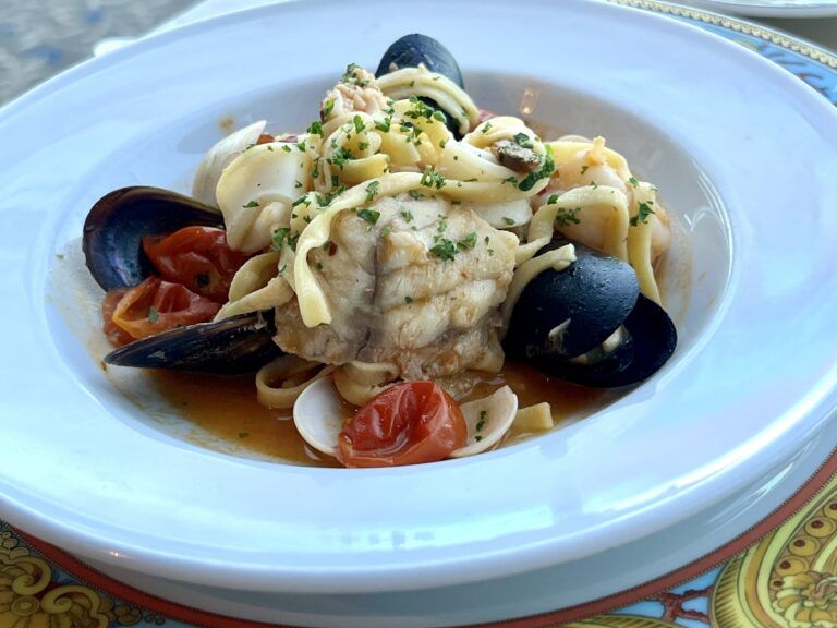 Oceania Cruises Restaurant Guide with Menus | Eat Sleep Cruise