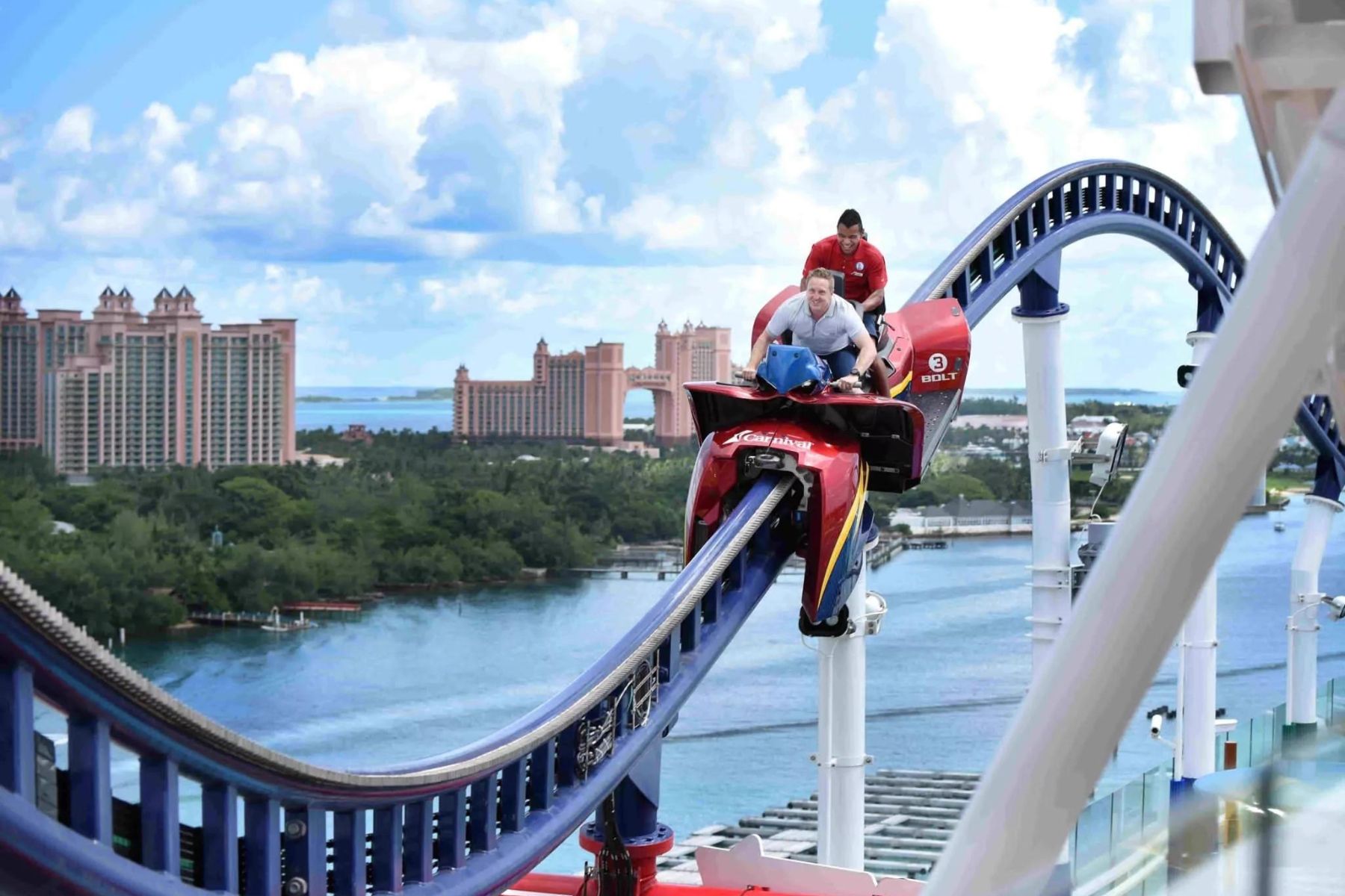 2026 Guide to Carnival Cruise Ships By Size: Largest to Smallest