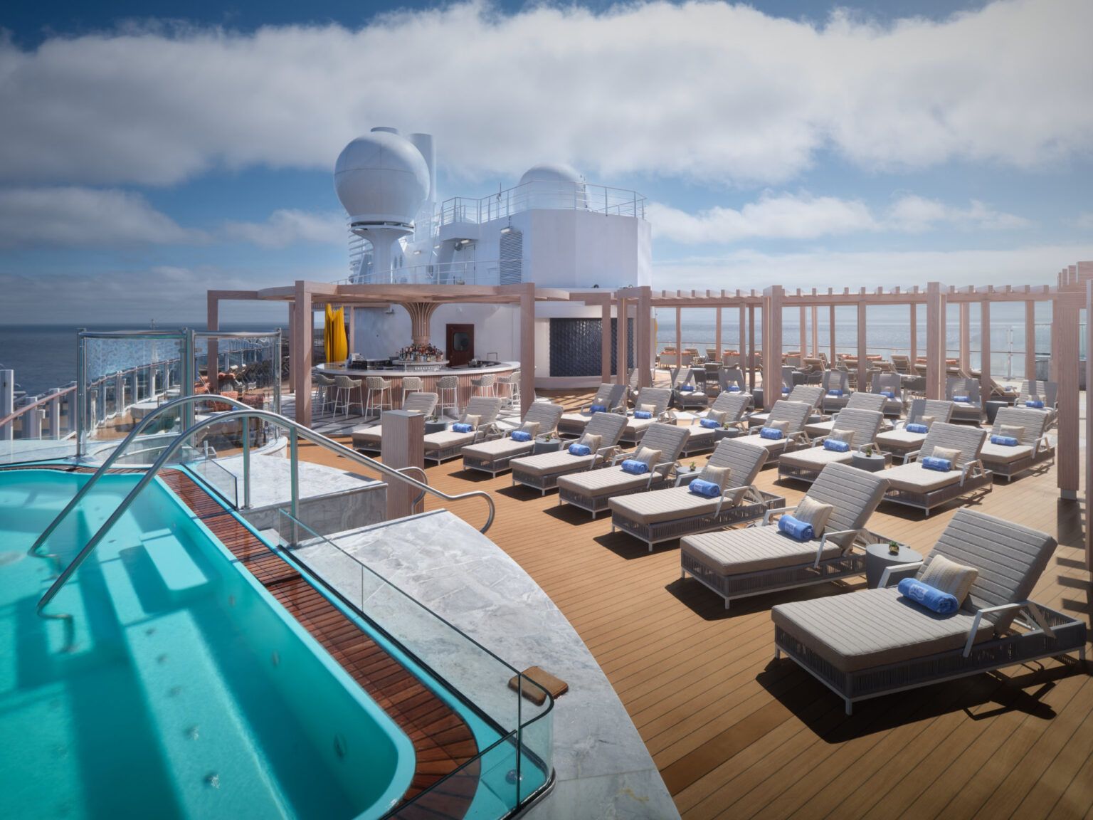 Complete Guide to the New Norwegian Viva Cruise Ship