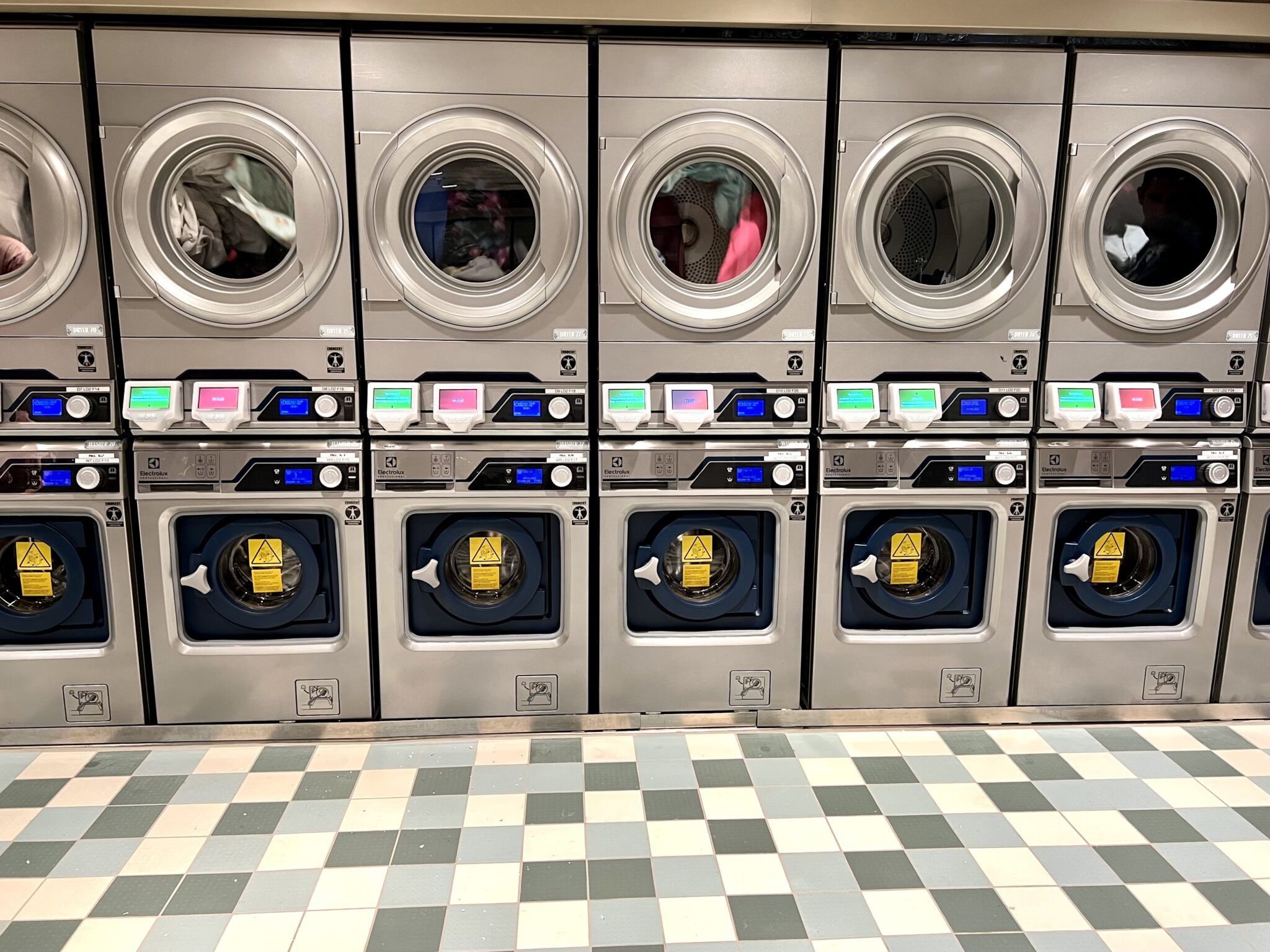How You Can Do Laundry on Cruise Ships: Tips & Tricks