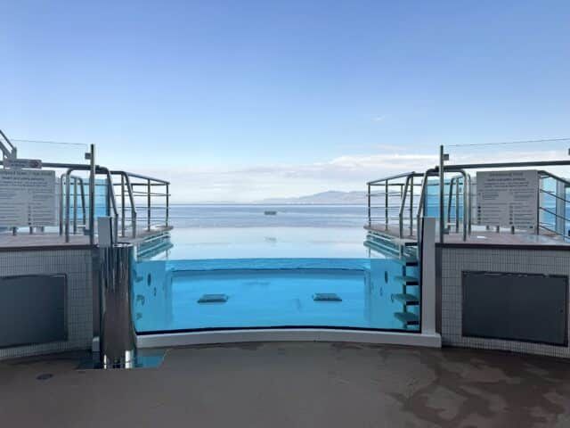 Complete Guide to Sun Princess Bars with Menus