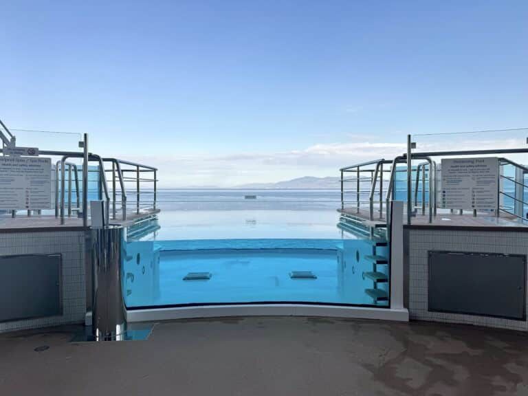 Complete Guide to Sun Princess Bars with Menus