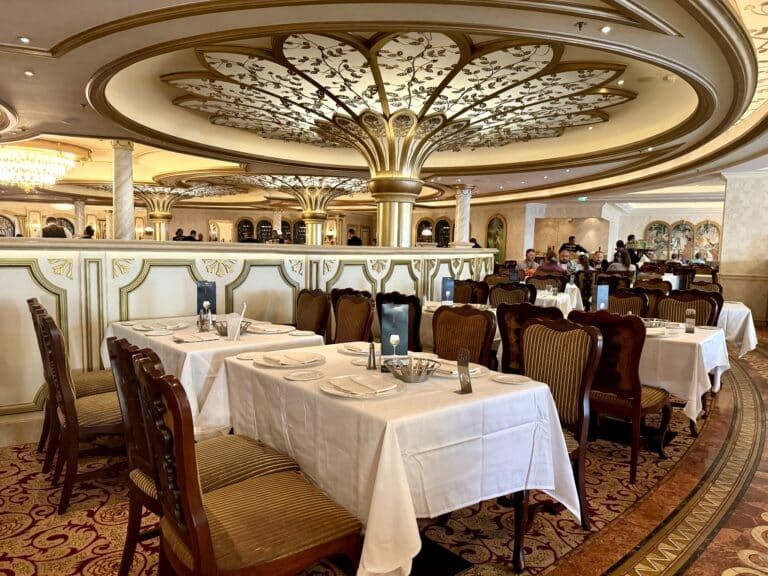 Our Complete Guide to the Disney Fantasy Restaurants With Menus