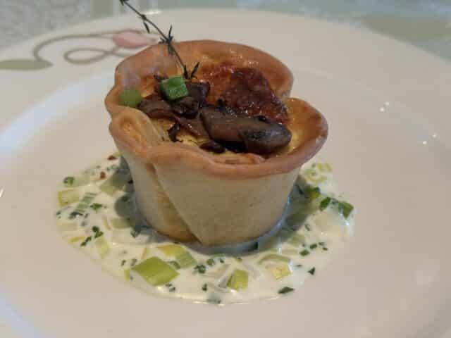 Our Complete Guide to the Disney Fantasy Restaurants With Menus