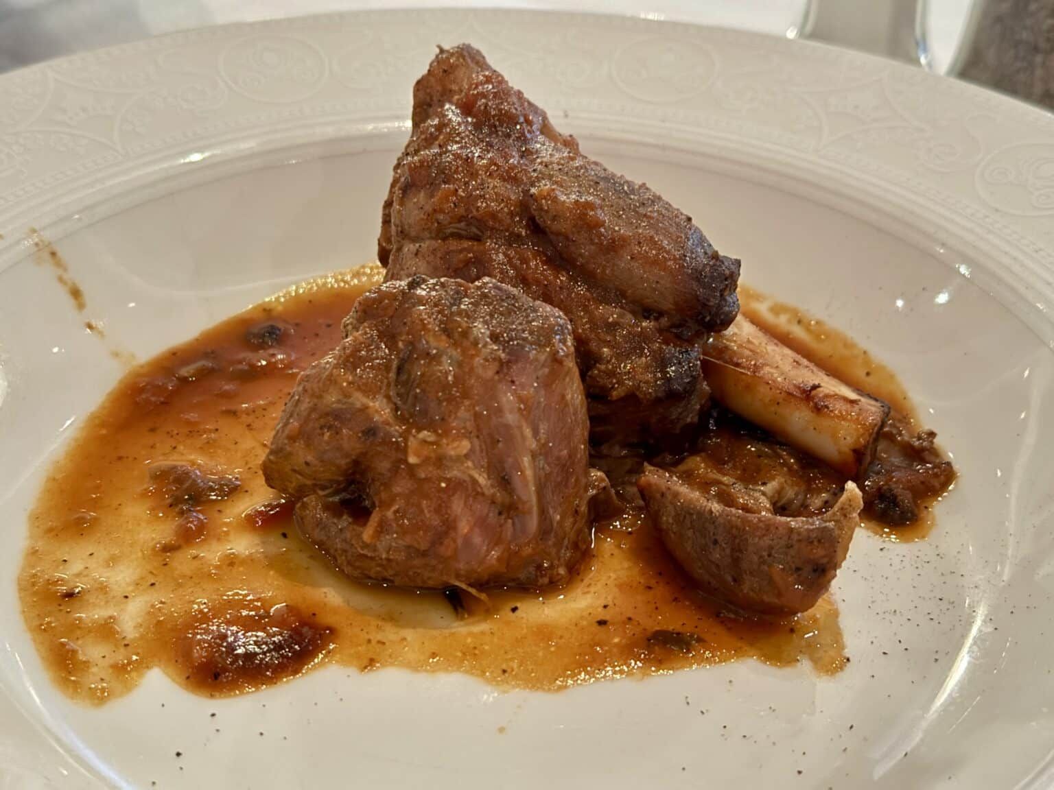 Our Complete Guide to the Disney Fantasy Restaurants With Menus