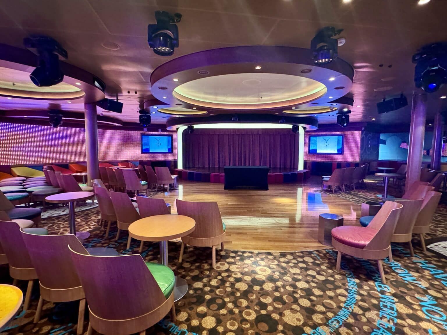 Our Complete Look at All the Disney Fantasy Bars With Menus and Drink ...