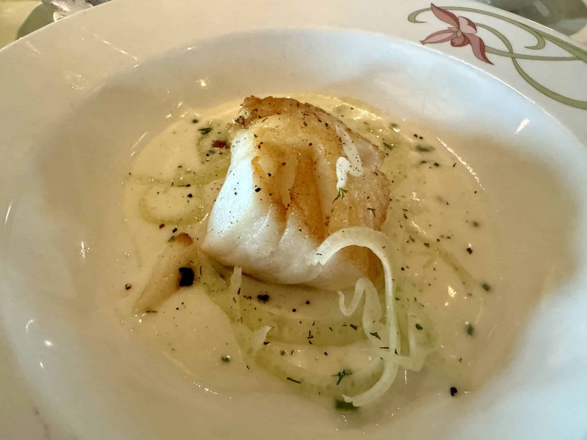 Our Complete Guide to the Disney Fantasy Restaurants With Menus