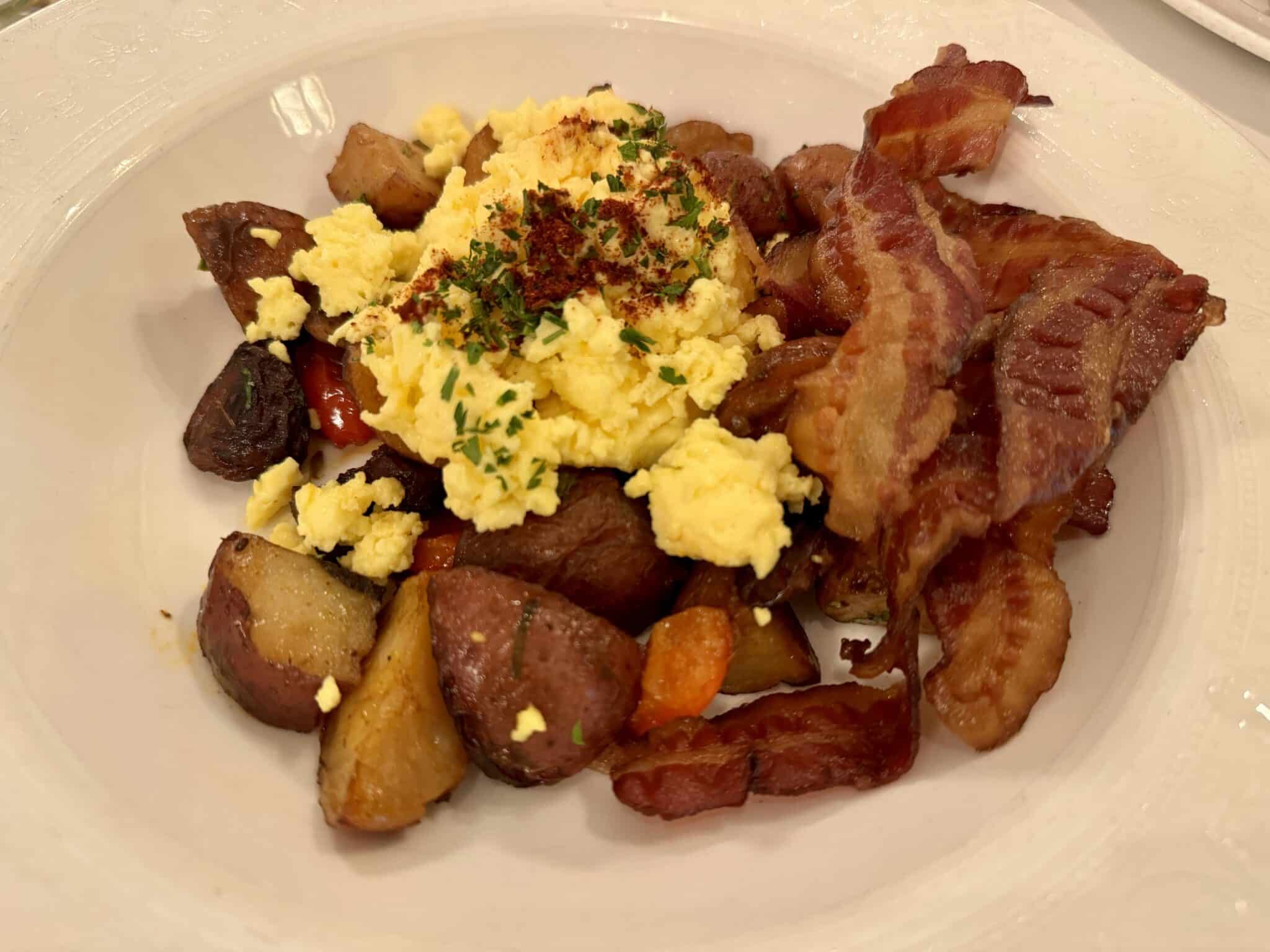 Our Complete Guide to the Disney Fantasy Restaurants With Menus