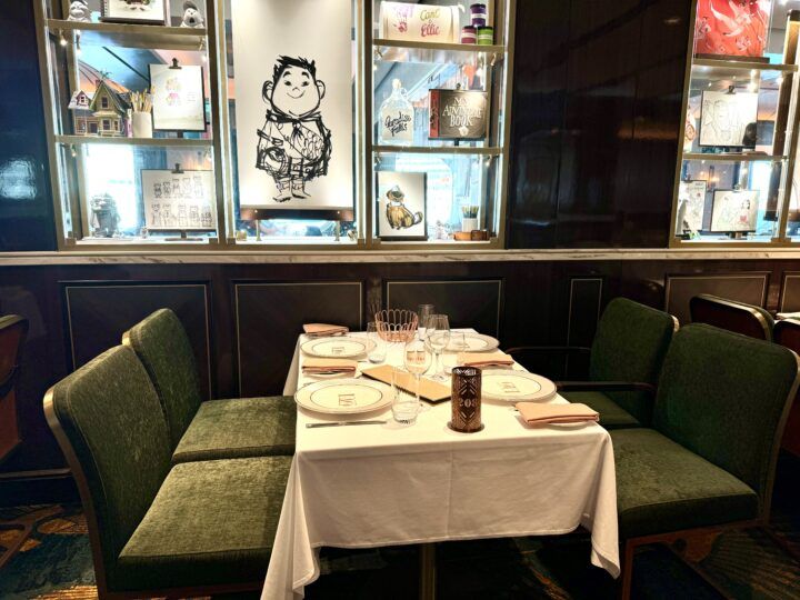 Disney Treasure Restaurants Guide With Menus