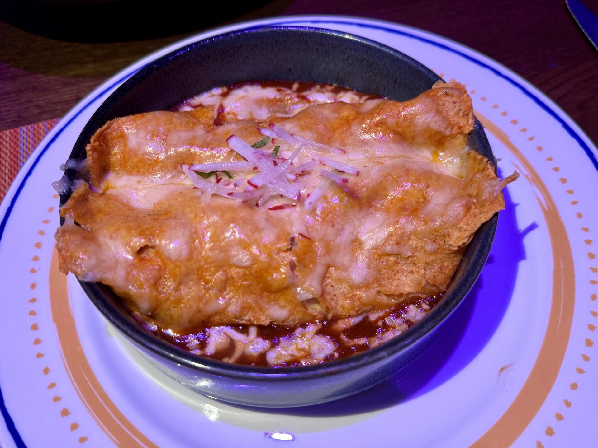 Disney Treasure Restaurants Guide With Menus