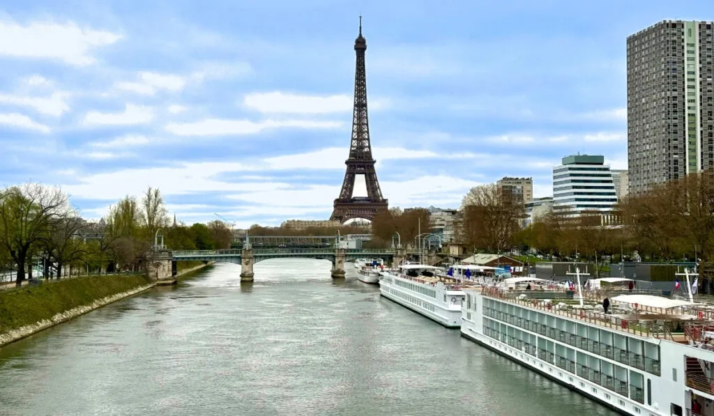 Paris Cruise Port Guide: Essential Tips & Realistic Itineraries